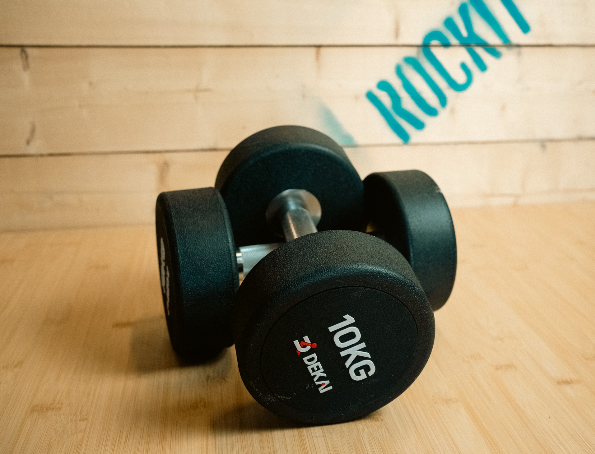 Conjunto 2 Halteres Redondos 10 Kg - DEKAI. Recosport